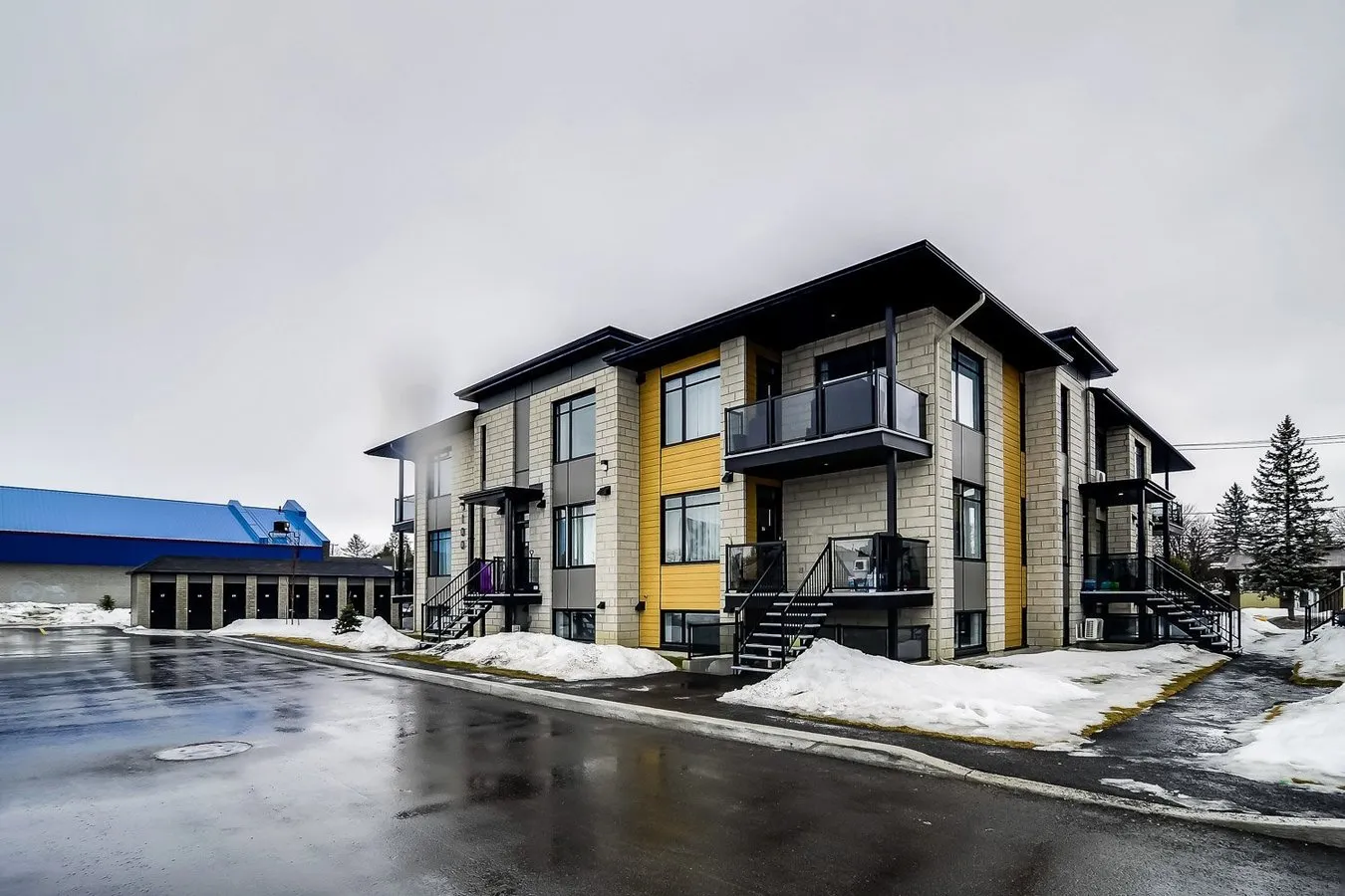 Halfred | Apartment rentals | 140 Rue Du Maquis, Gatineau